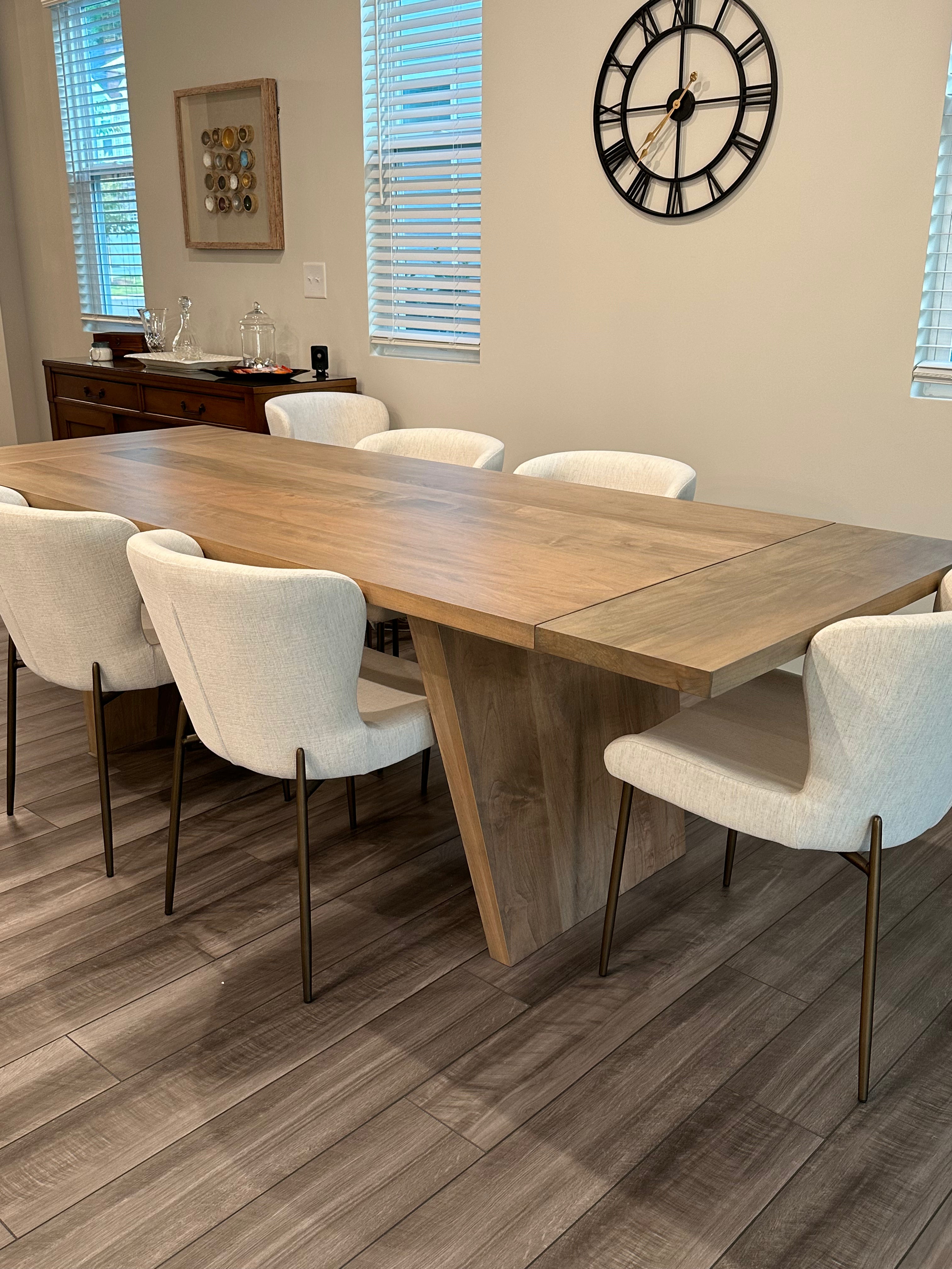 Manhattan Table – Liberty Woodcraft